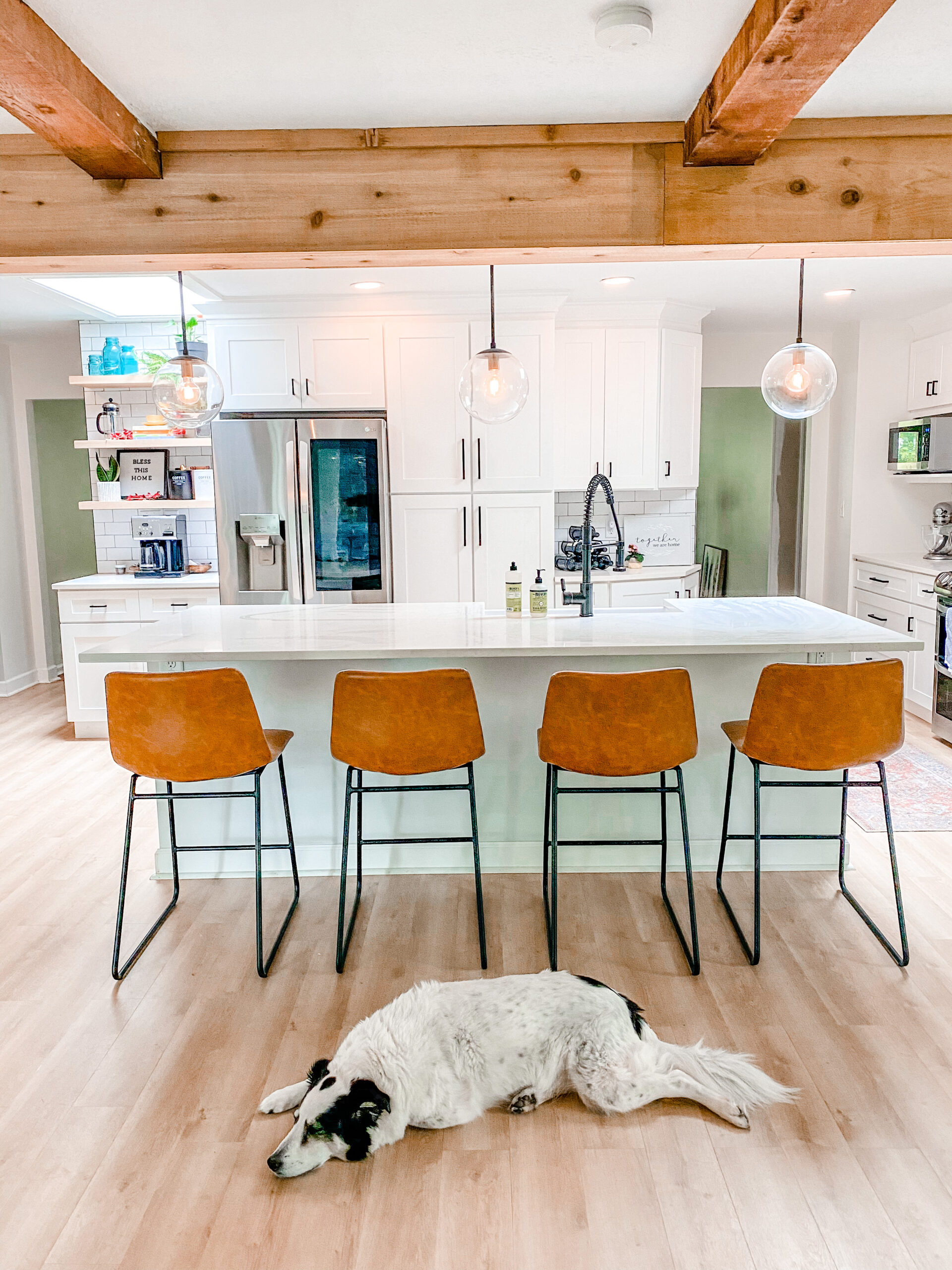 Minimal Farmhouse Decor For Every Room of the House